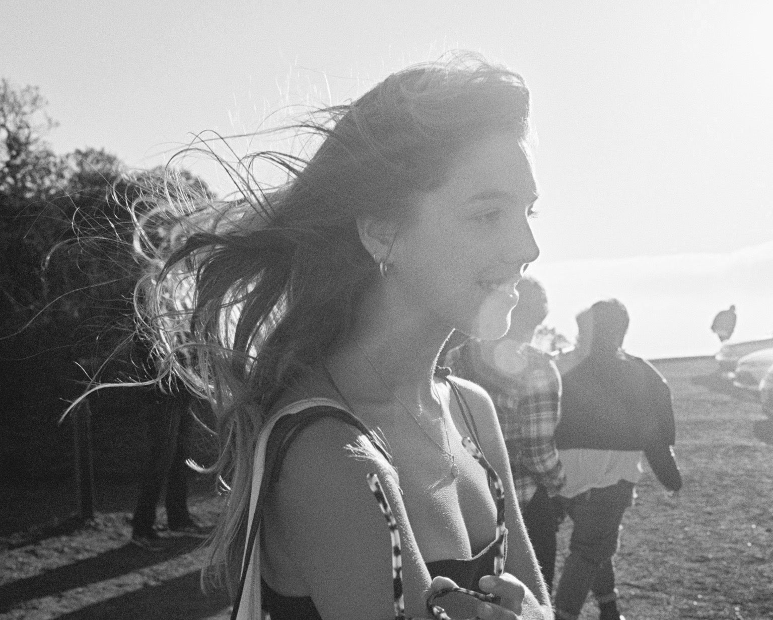 Take one, SPF application with Kate Rickard – Essone